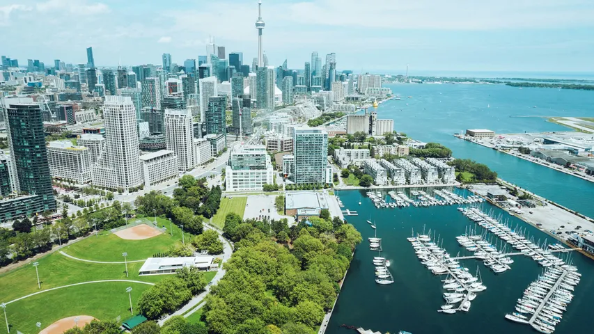 Shoppers Drug Mart® Run for Women - Toronto 2026 - 5km, 10km | Races by ...